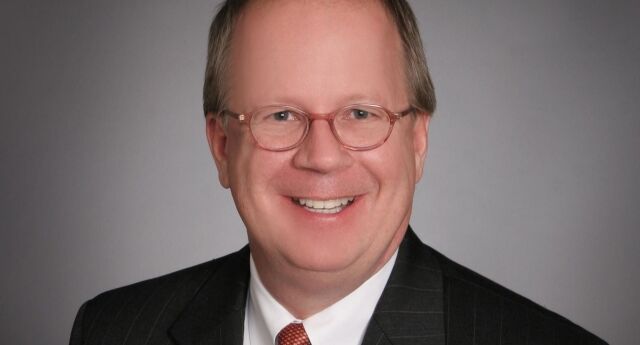 Texas judge officiates same-sex marriage, then quits Republican Party ...