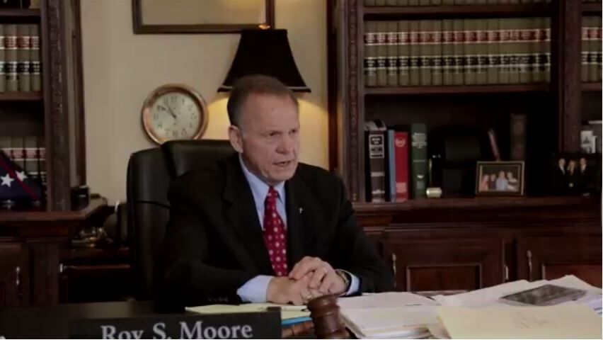 'Family values' Senate candidate Roy Moore accused of sexual contact ...