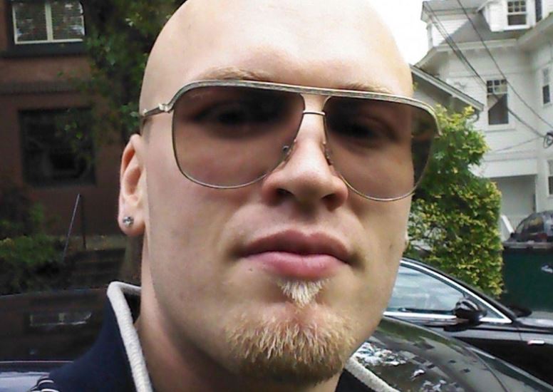 Milo Yiannopoulos' former intern stabbed his father to death for ...