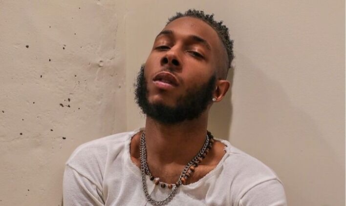 Gospel singer leaves industry & comes out as bisexual - LGBTQ Nation