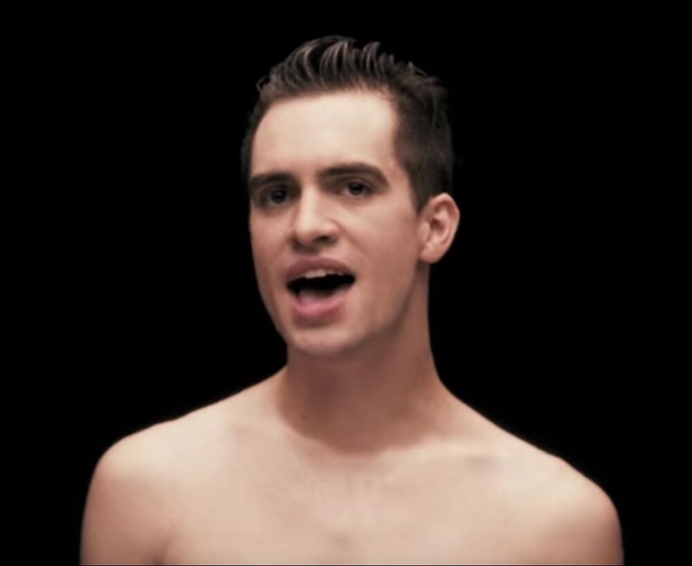 'Panic! at the Disco' front man Brendon Urie comes out - LGBTQ Nation