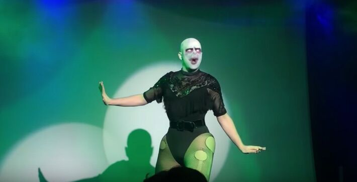 Voldemort is a 'dangerous woman' in one of the most amazing drag ...