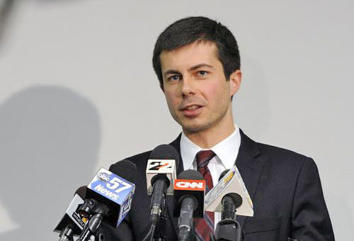 Pete Buttigieg called Mike Pence 'The cheerleader of the porn star ...