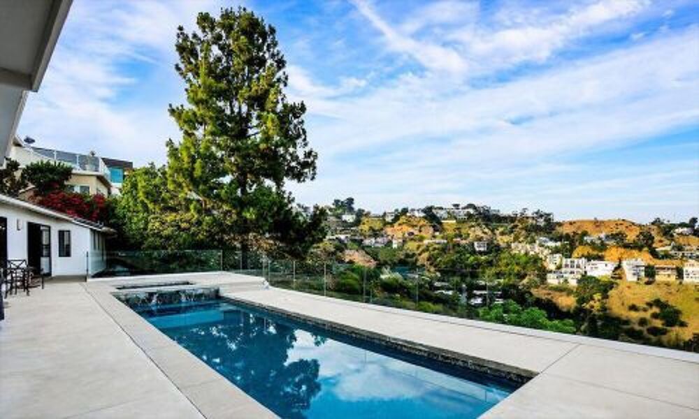 RuPaul's mansion is up for sale & here's what it looks like inside ...