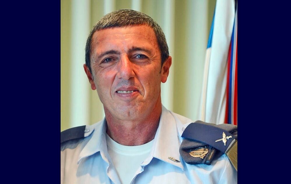 Israel's education minister says he thanks God his kids aren't gay ...