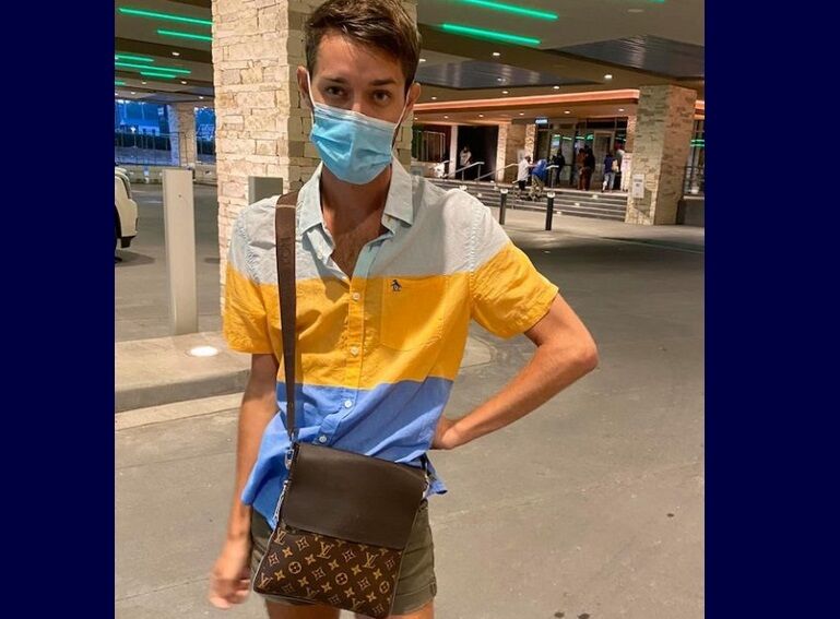 Man with a purse stopped from entering a casino because he might have ...