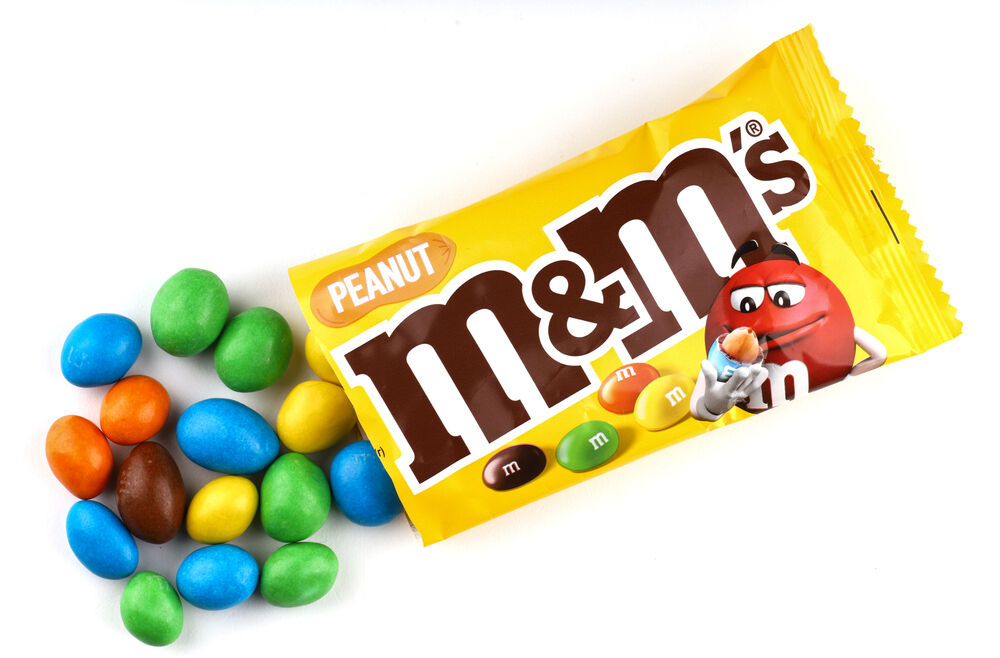 The internet explodes in laughter as M&Ms announces new "inclusive ...