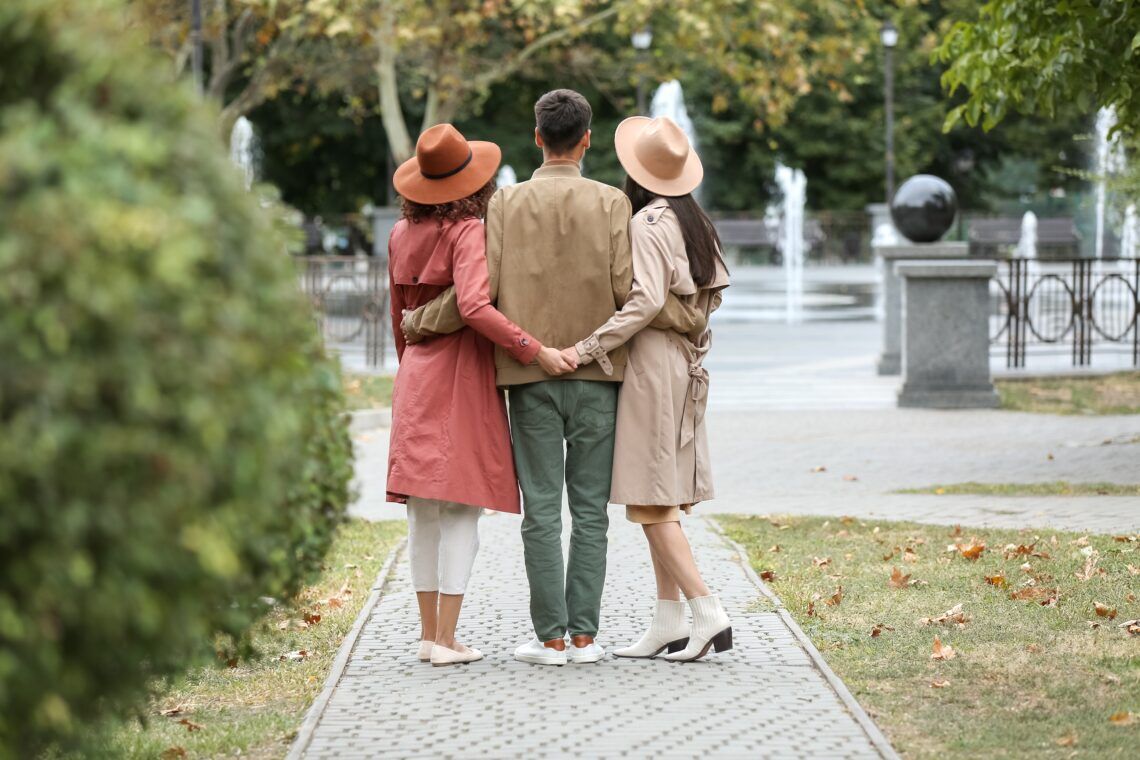 The 7 types of polyamorous relationships you should know - LGBTQ Nation