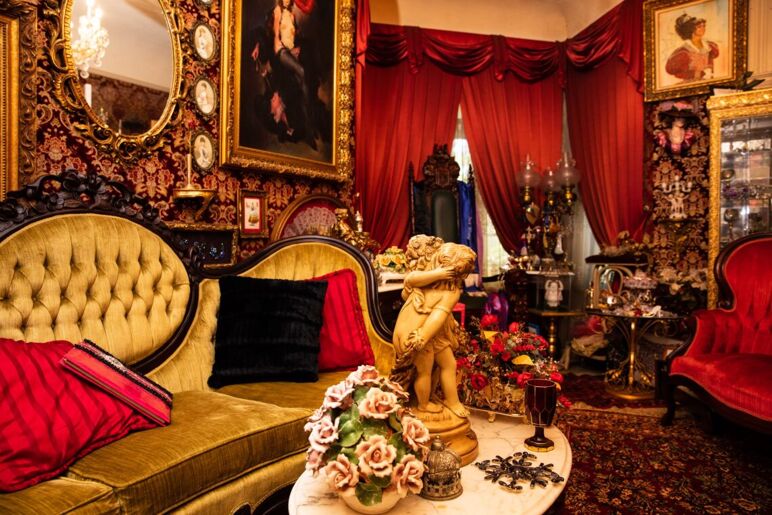 The life & legacy of Darcelle XV, the world's oldest working drag queen ...