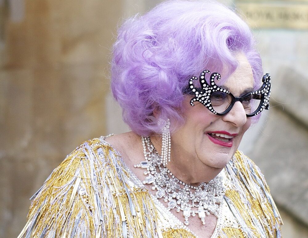 So long, possums. Dame Edna Everage is dead. - LGBTQ Nation