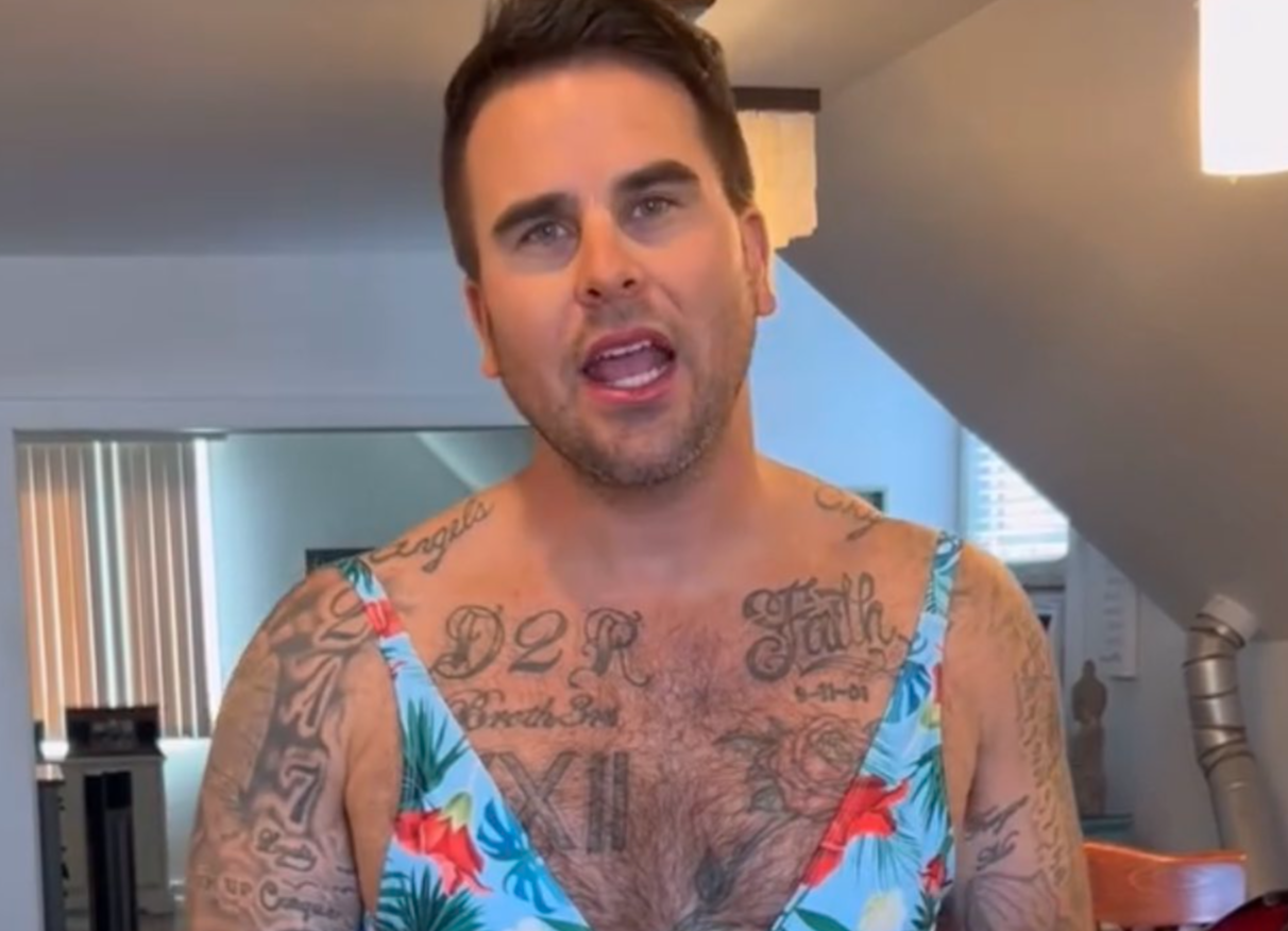 This reality star pretended to be trans to own the libs. Now his trans ...