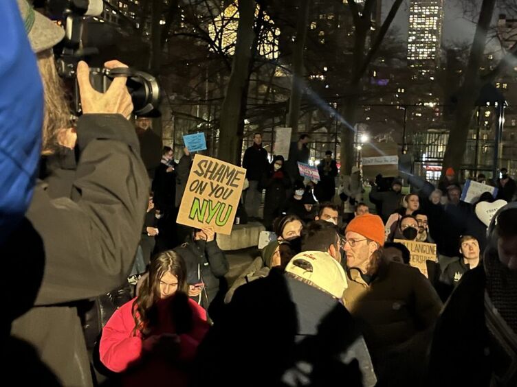 Hundreds protest NYU hospital for obeying Trump order in advance ...