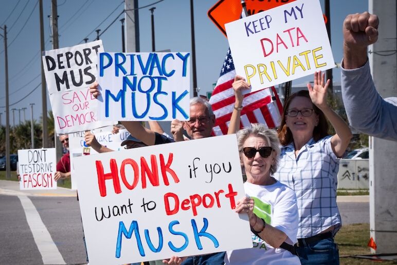 Elon Musk, apartheid, and America's new boycott movement - LGBTQ Nation