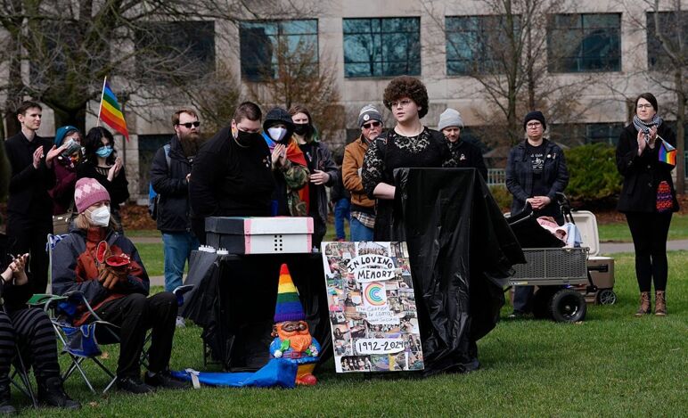Students hold funeral for LGBTQ+ center terminated by anti-diversity ...